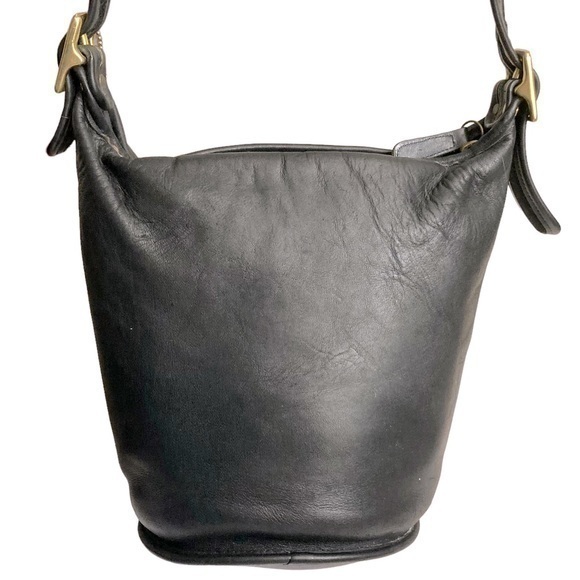 Coach | Bags | Coach Vintage Helen Legacy Bucket Bag Style 9953 Black ...